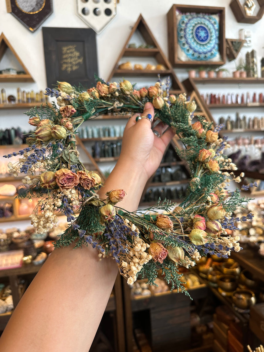 Beltane Flower Crown Decorating Workshop – ReCircle Home